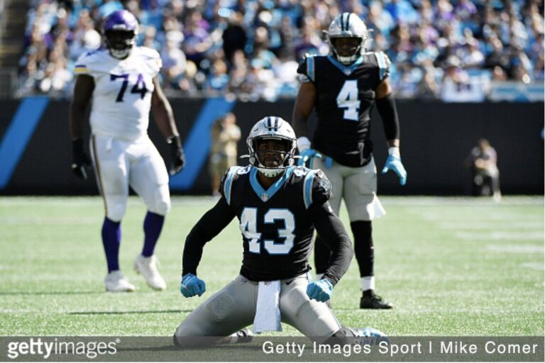 Book On Reddick - Inside The Birds